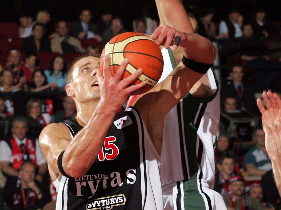 EuroCup 2005 Final: The Lietuvos Rytas contain the Makedonikos ...